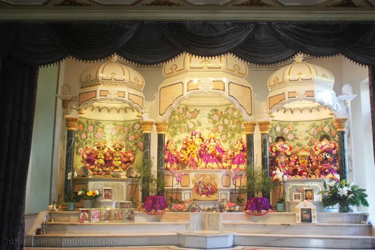 Beautiful Hindu Temples Around the World - Moyer Memoirs